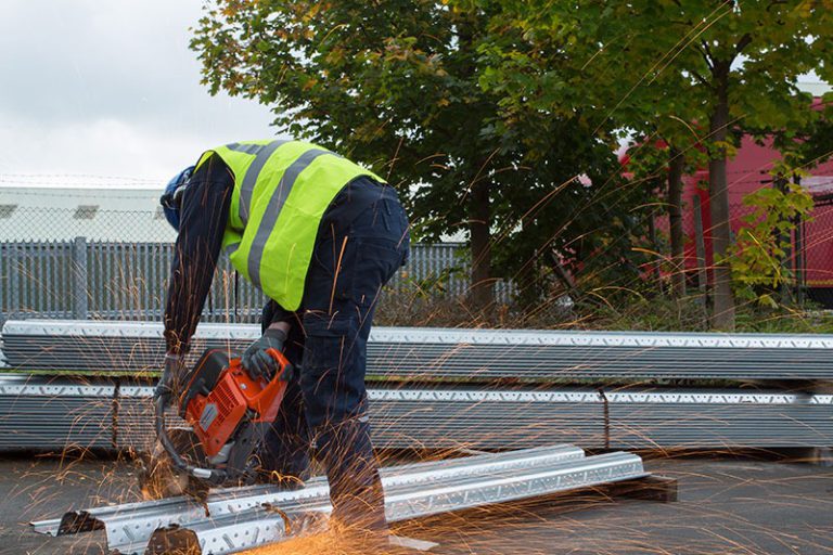 Yard Service | Steel and Decking | Delivery | SMD Stockyards